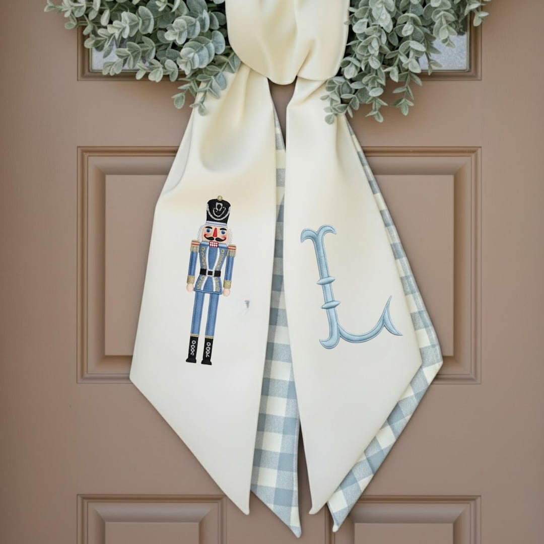 Christmas Wreath Sash With Personalized Embroidered, Embroidered ...