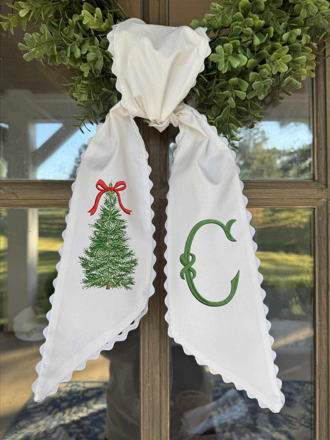 Monogrammed Christmas Tree Door Sash, Personalized Scalloped Edge ...