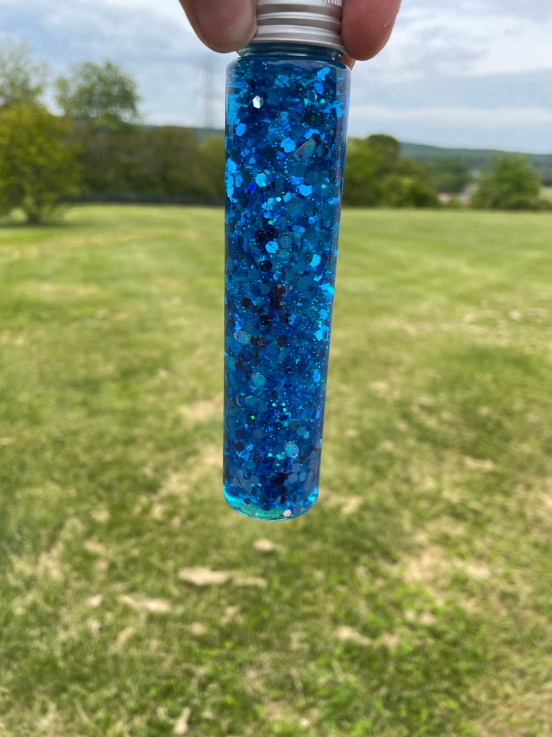 Fishy | Sensory Bottles | Calm Down Bottles | Anxiety & Stress Relief ...