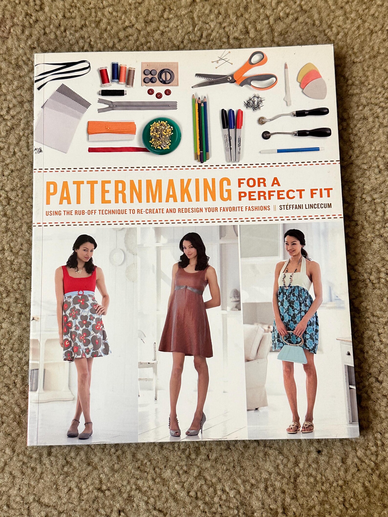 Pattern Making for a Perfect Fit Using the Rub-off Technique to Re ...