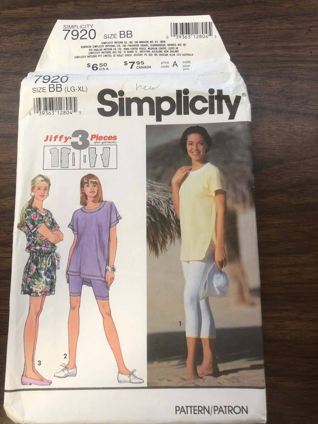 Simplicity 7920 Misses Sportswear Pullover T-shirt Top Tunic Leggings ...