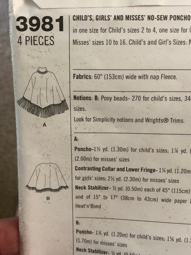Simplicity 3981 No Sew Simple and Easy Child’s Girls and Misses Poncho ...