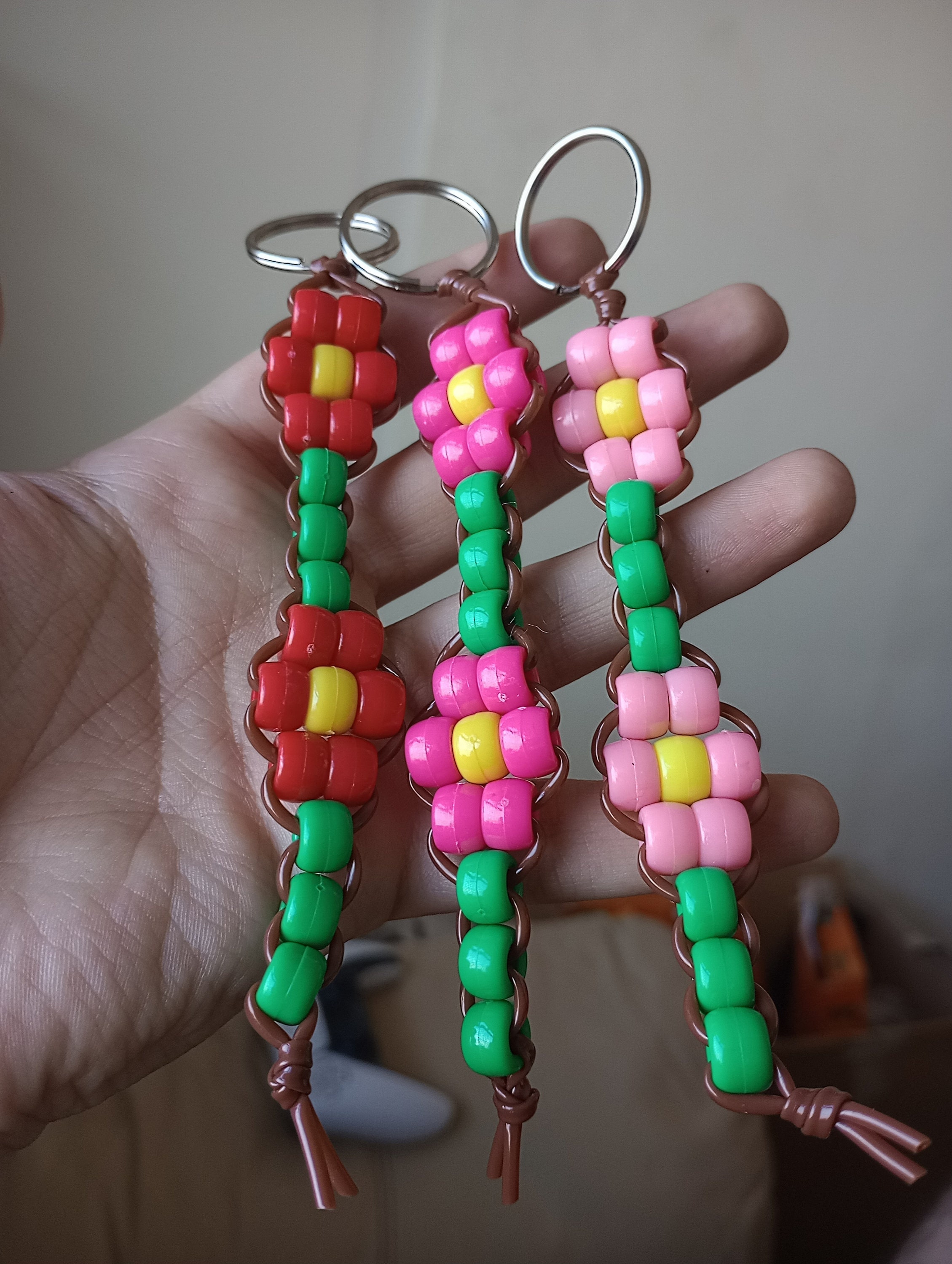 Flower Power Bead Roller Flower Stim Toy Fidget Keyring Sensory ...