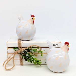 White Hen Ceramic Figurine - Set of 2 | Rooster Chicken Hen Statue ...