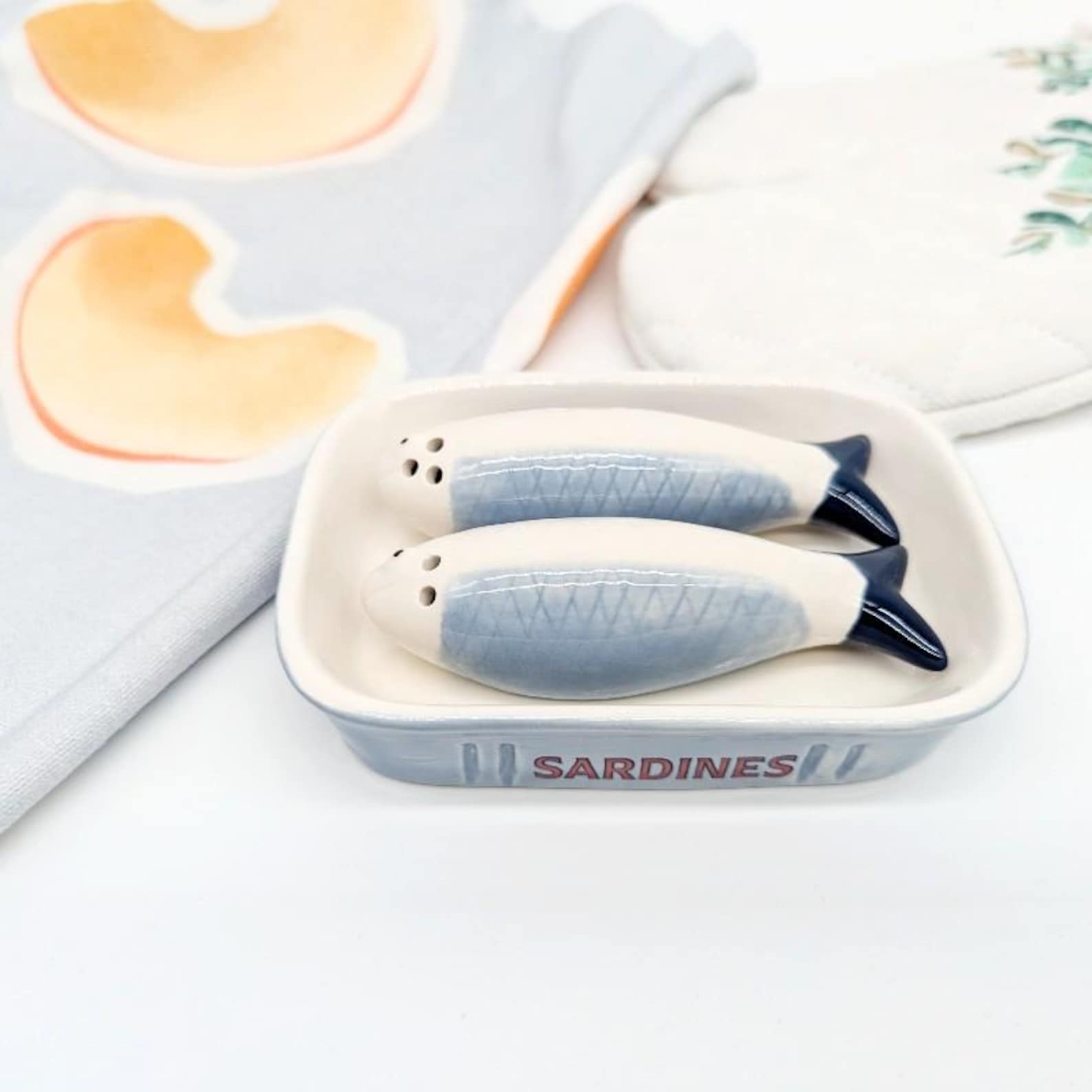Sardine Fish Salt Pepper Shaker Set | Sardine Gifts | Kitchen Gifts ...
