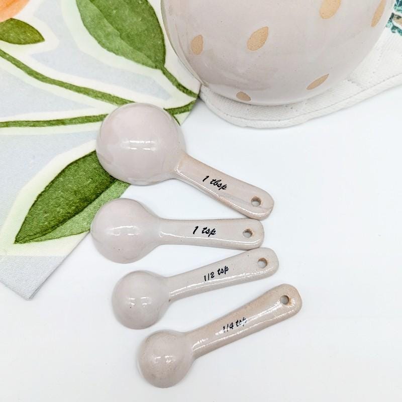 Chicken Measuring Spoons 5 Piece Set | Baking Gifts - Etsy