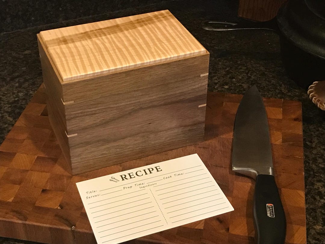 Sand Creek 4x6 Recipe Card Box in Black Walnut and Curly Maple With a ...
