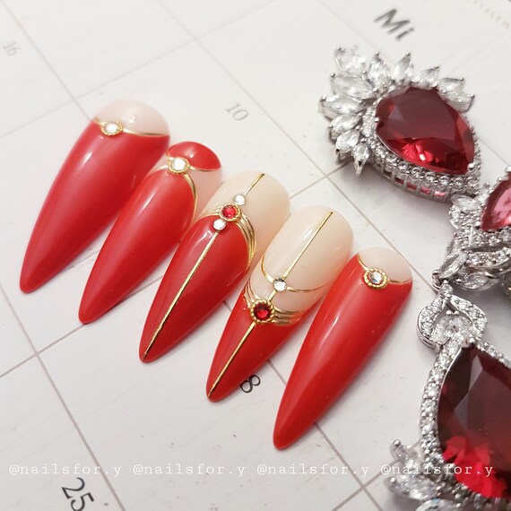 Stiletto Nails Red And Gold