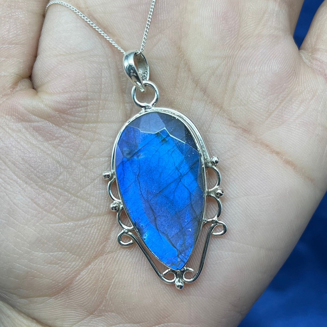 Blue Labradorite Silver Pendant, Faceted Labradorite Gemstone Pendant ...