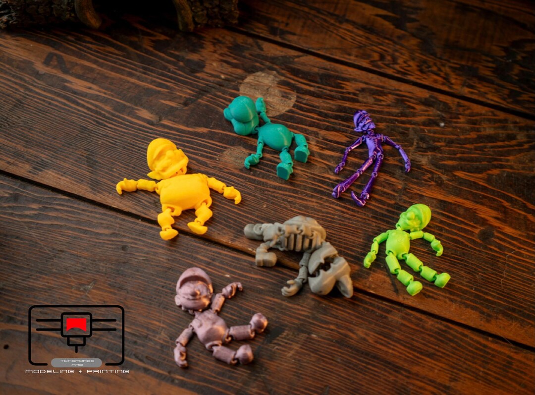 Articulated 3D Printed Mario Set, Flexi Game Character, Fidget Toy - Etsy