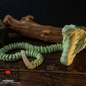 Articulated 3D Printed King Cobra Toy - Etsy