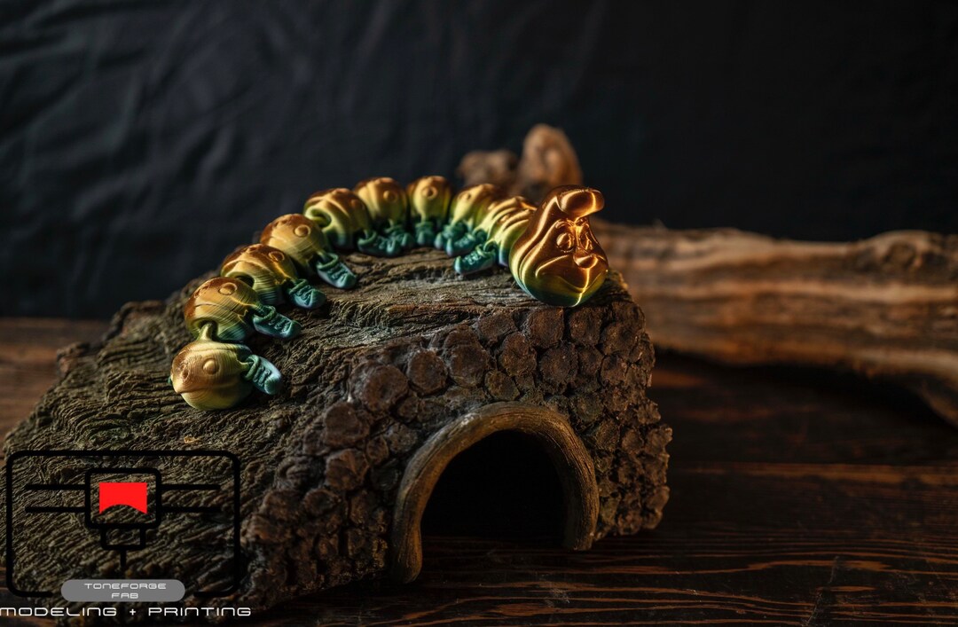 Articulated 3D Printed Silly Caterpillar, Flexi Bug, Fidget Toy - Etsy