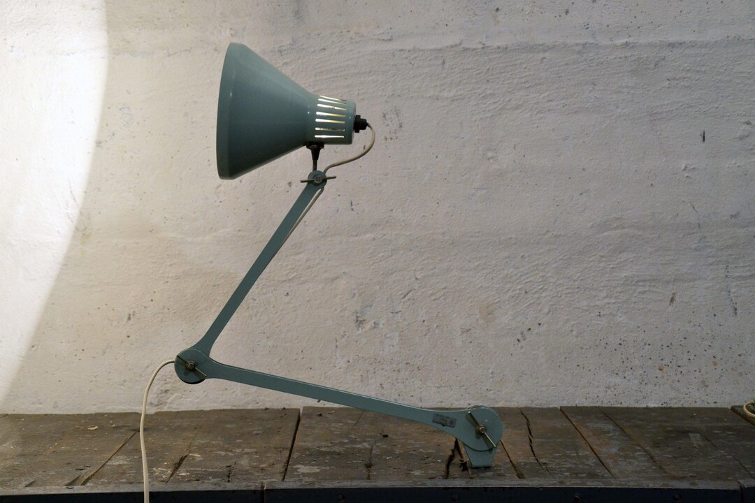 Vintage Adjustable Industrial Desk Lamp, Retro Lamp With 3 Arms ...