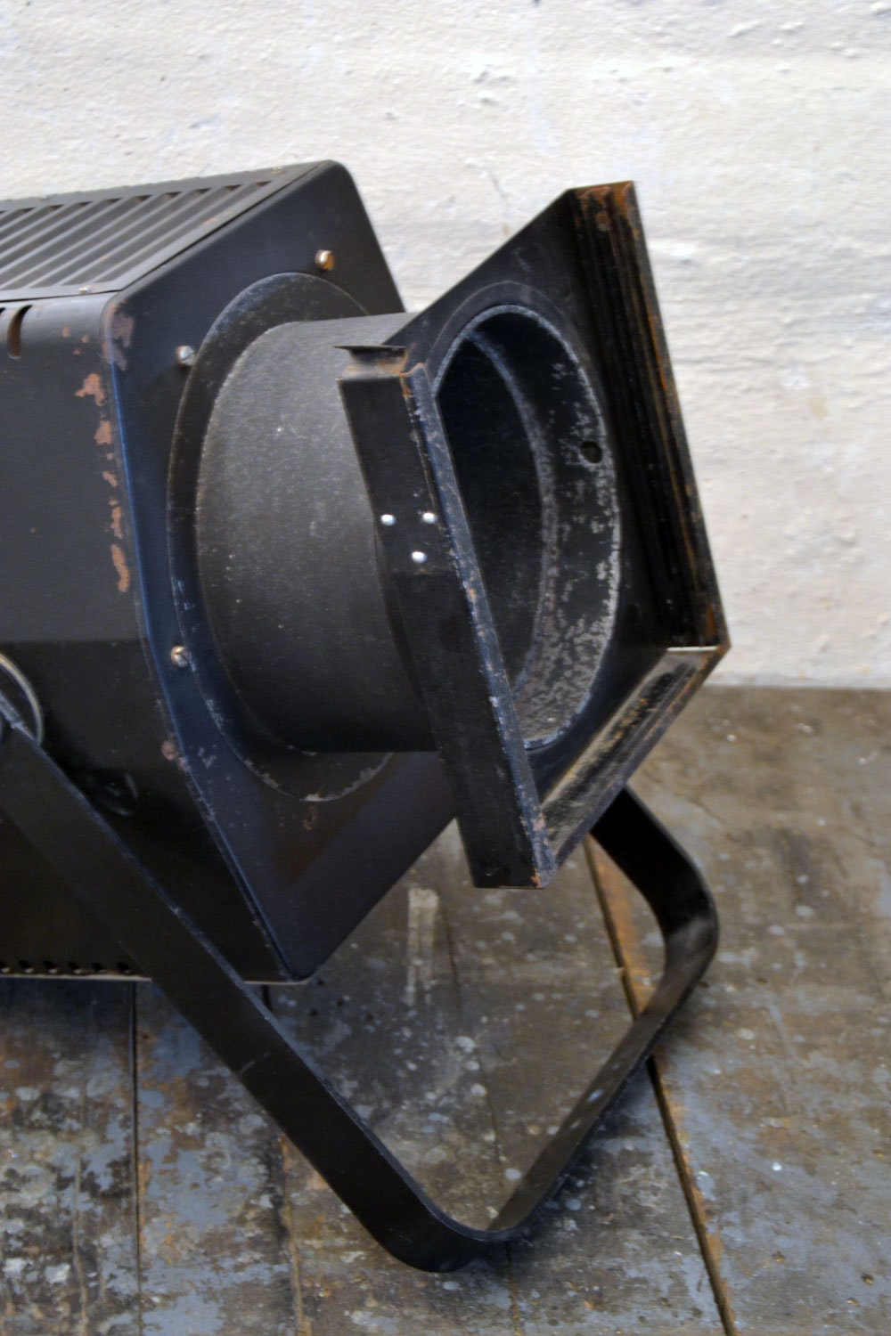 Big Vintage Theater Spotlight, Antique Original Stage Spot Reflector ...