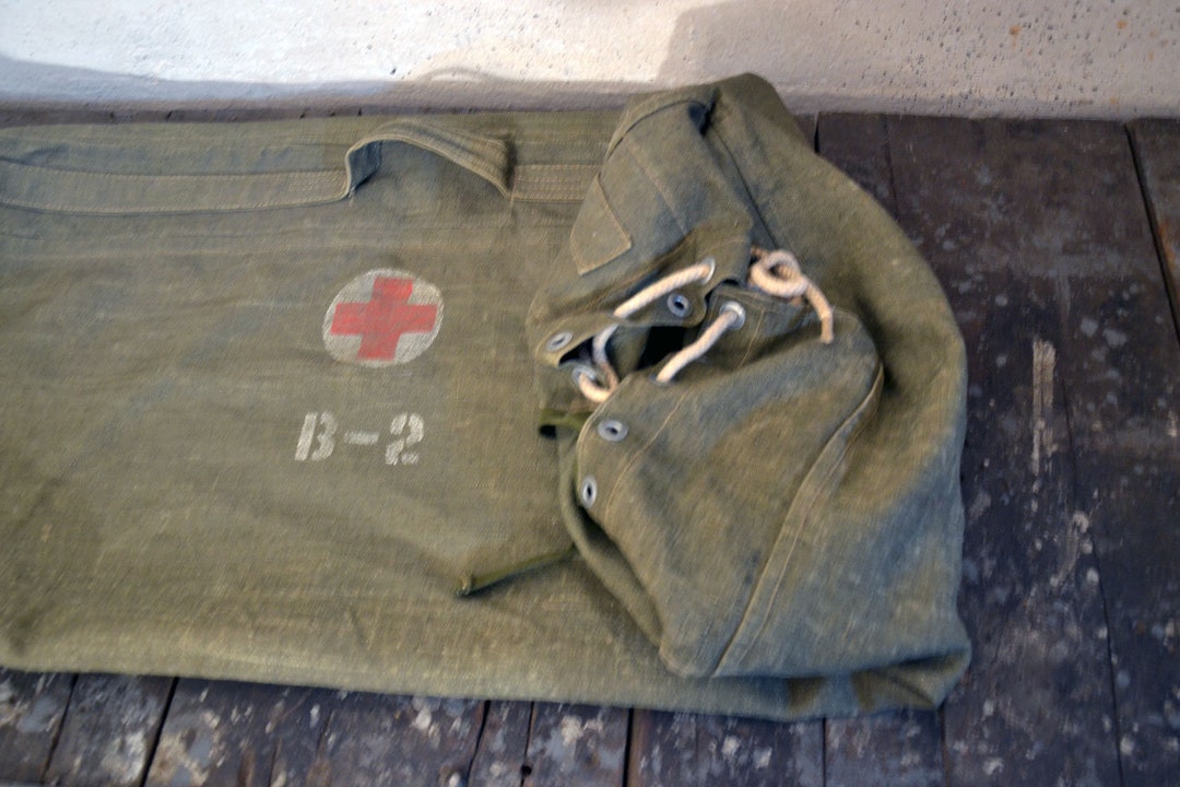 XXL Army Duffle Bag, Big Military Sac, Canvas Sack, Bag With Red Cross ...