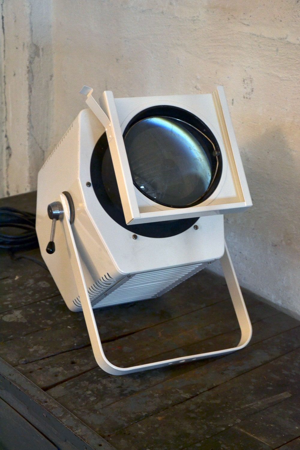 Big Vintage Theater Spotlight Lighting, XXL Size, Complete Detailed ...