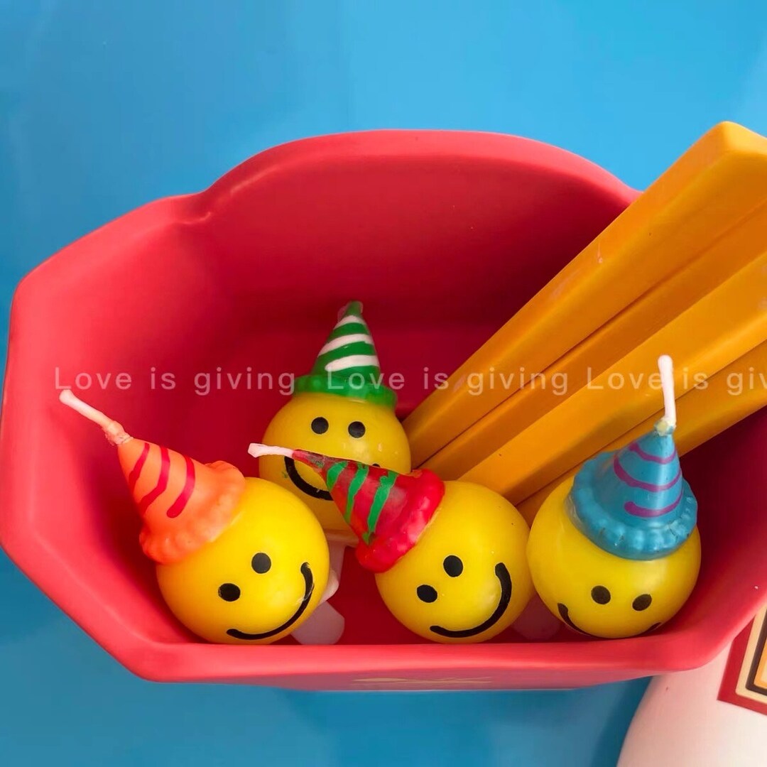 Round Emoji Happy Face Cake Candle| Smile Birthday Candle| Smile Face ...