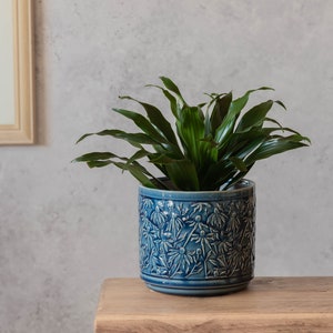 Blue Ceramic Planter Floral Design Plant Pot Blue Indoor Plant Pots ...