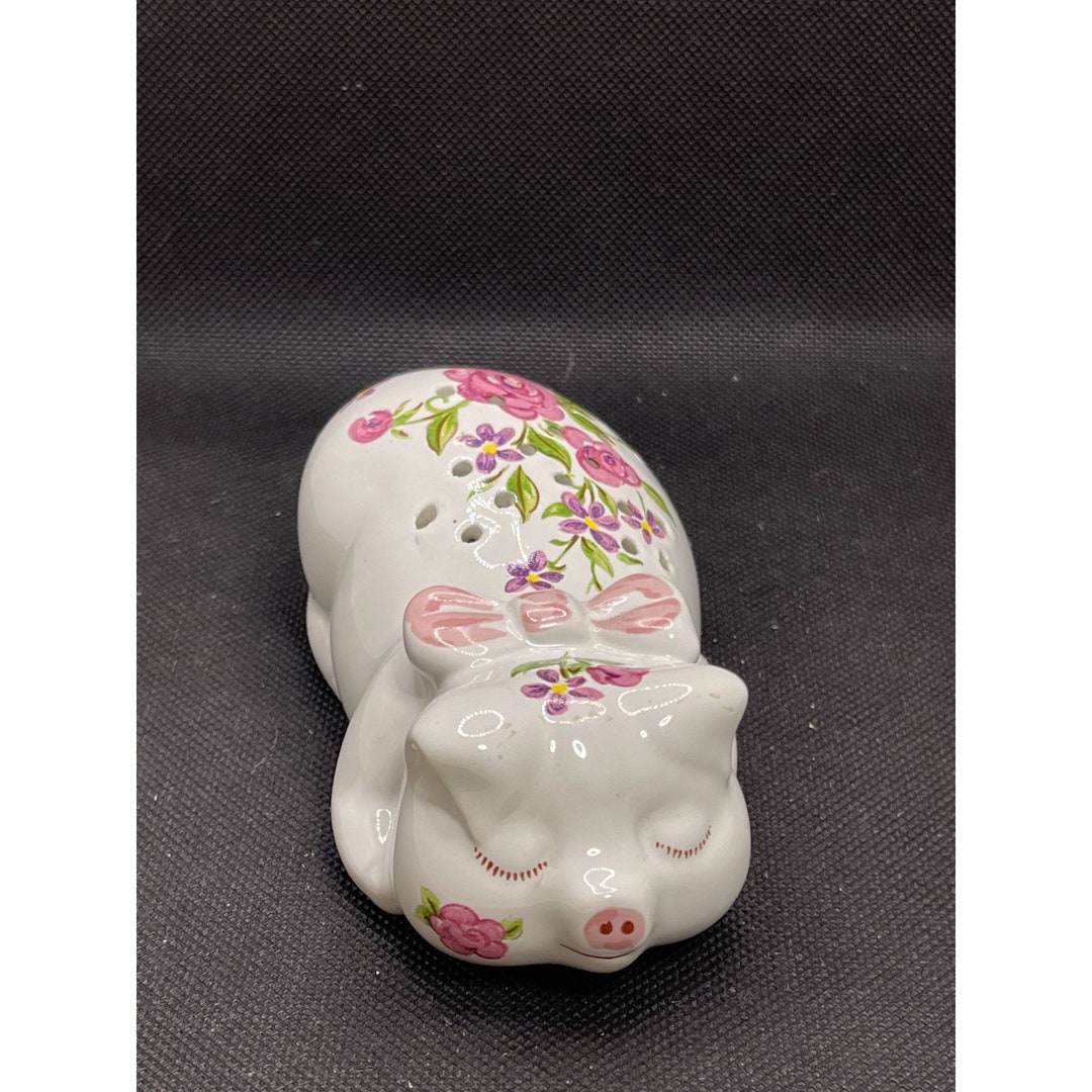 A Very Vintage 1978 Avon Ceramic Sachet Pig With Flowers by Ceramarte ...