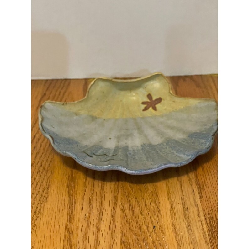 A Scalloped, Art Pottery, Seashell Trinket Plate - Etsy