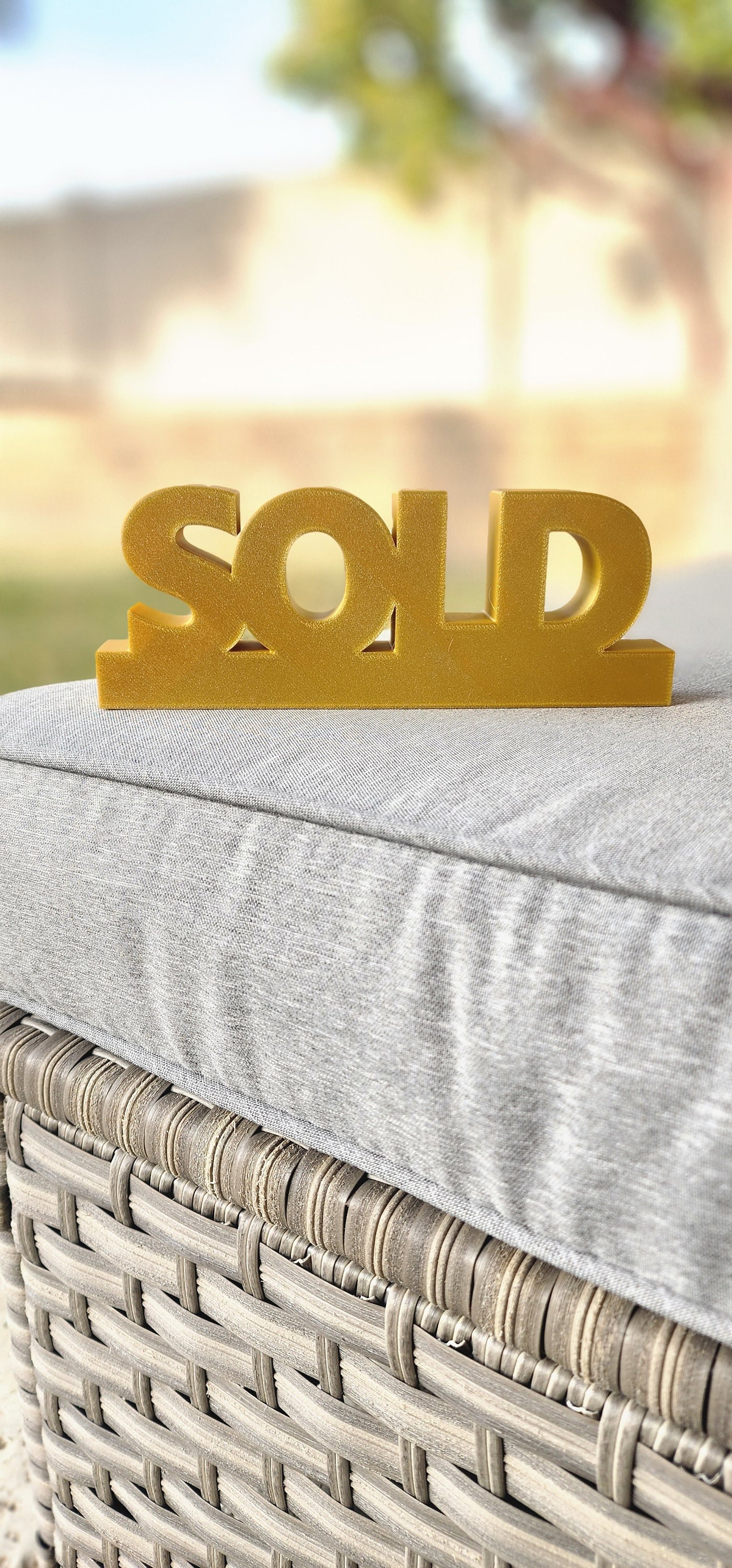 3D Printed Sold Sign: Realtor Desk Decor (8"x4"x2") - Etsy