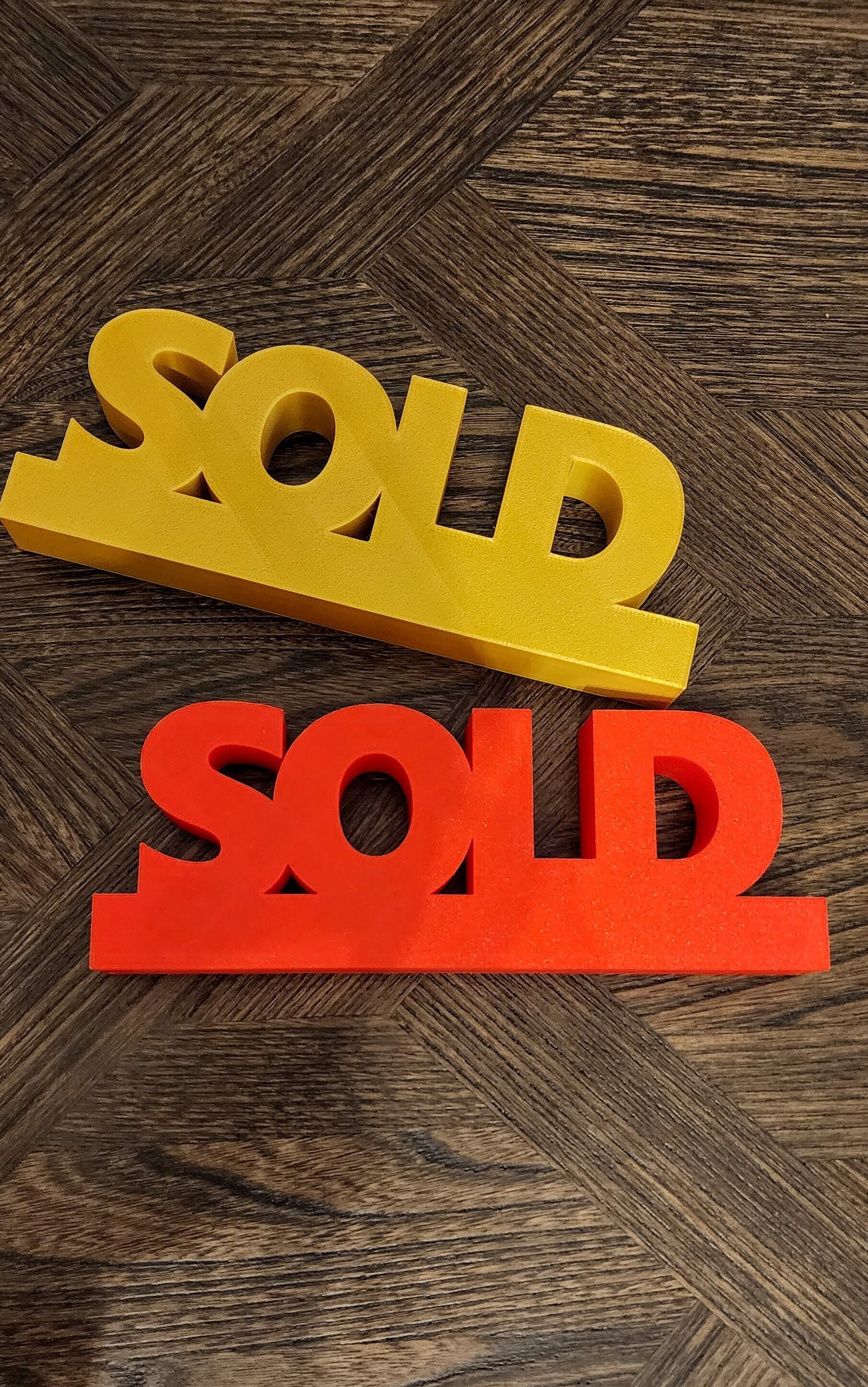 3D Printed Sold Sign: Realtor Desk Decor (8"x4"x2") - Etsy