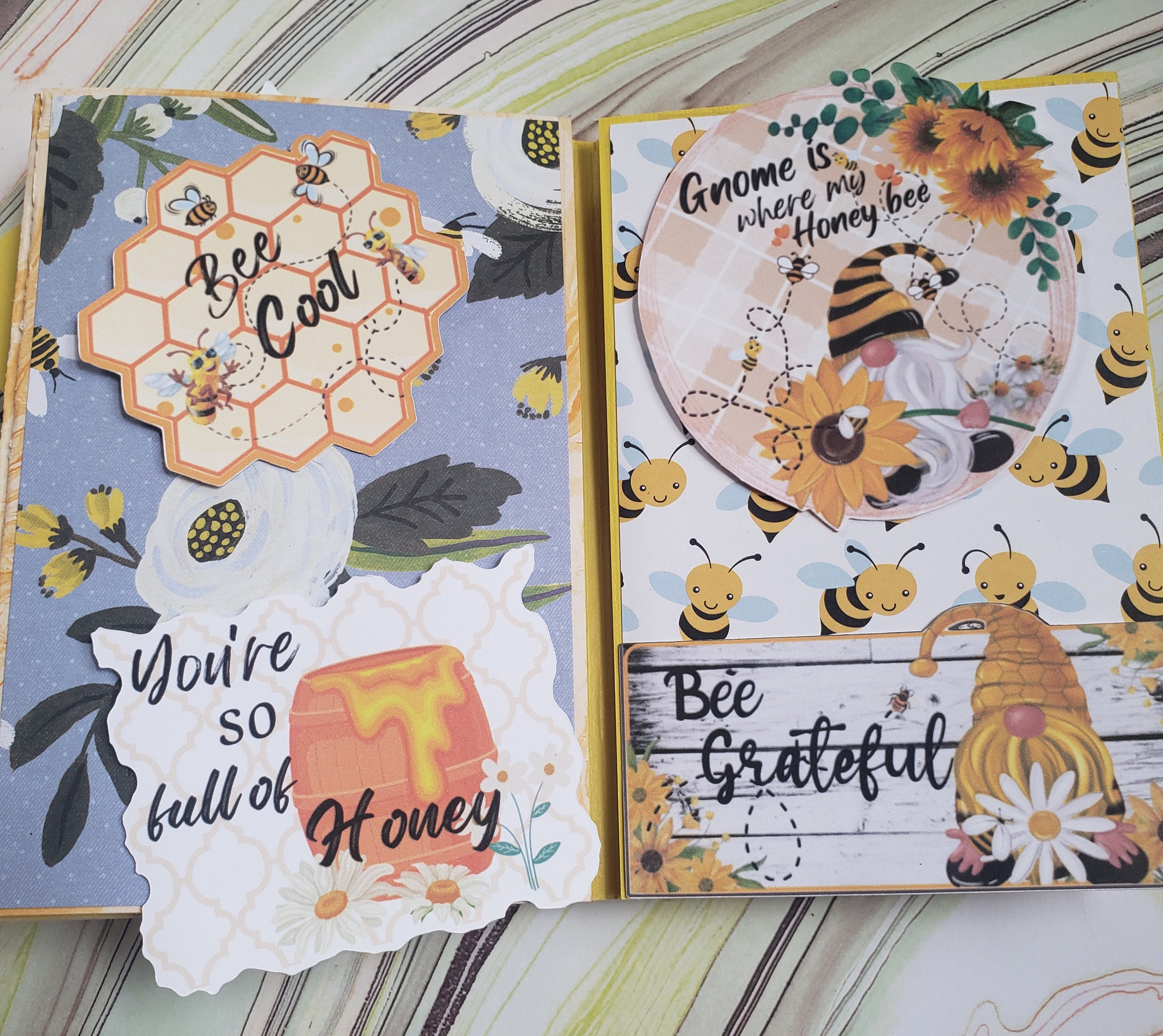 Honey Bee / Flip Book / Pocket Book / Folio / Journal / Happy Mail Idea ...
