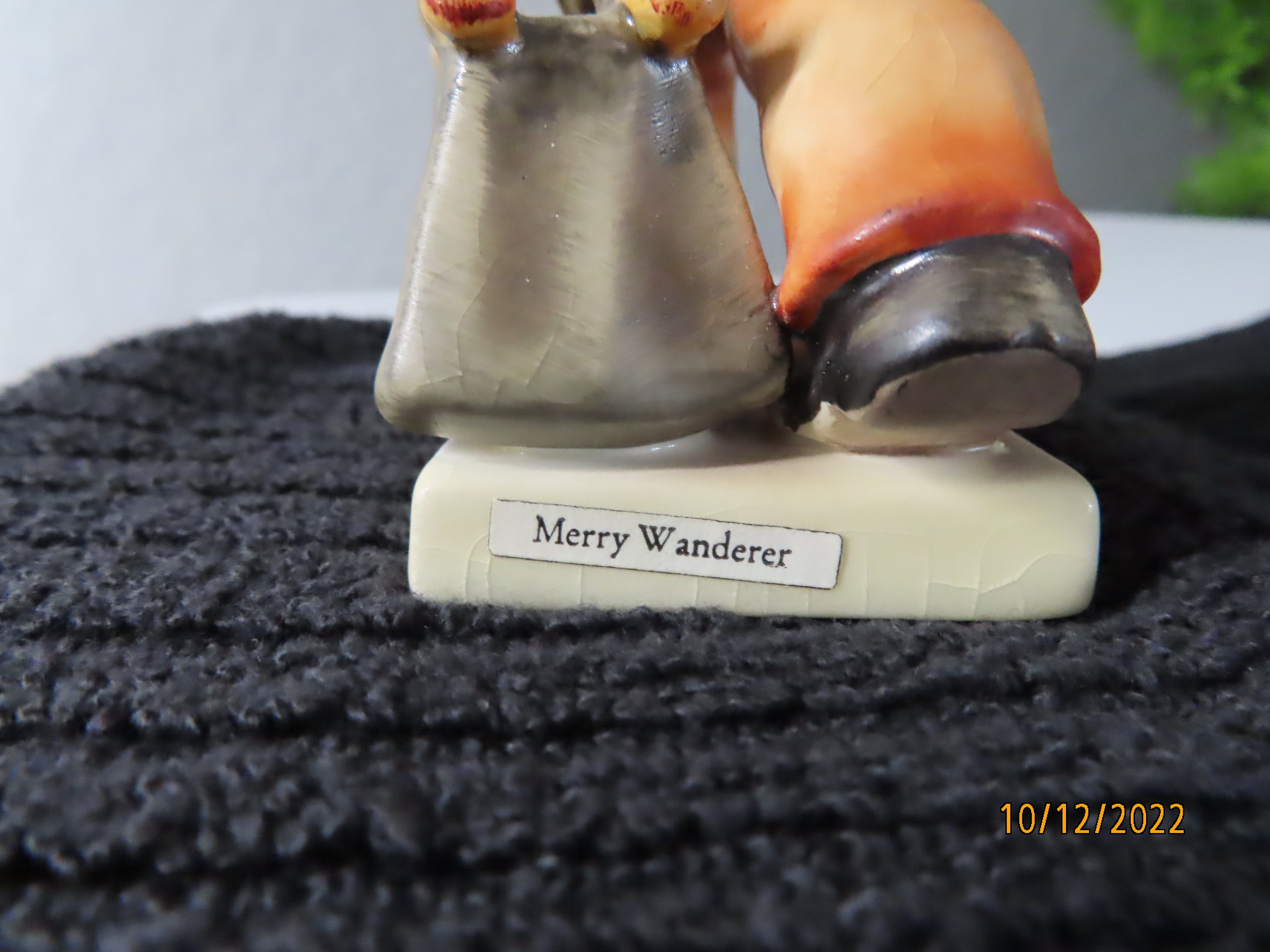 M I Hummel merry Wanderer - Etsy