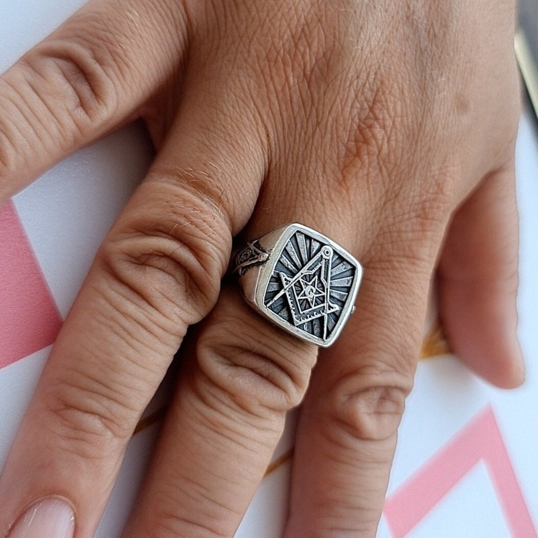 Masonic Square and Compass Symbol Ring - Solid Freemasonry Emblem for ...