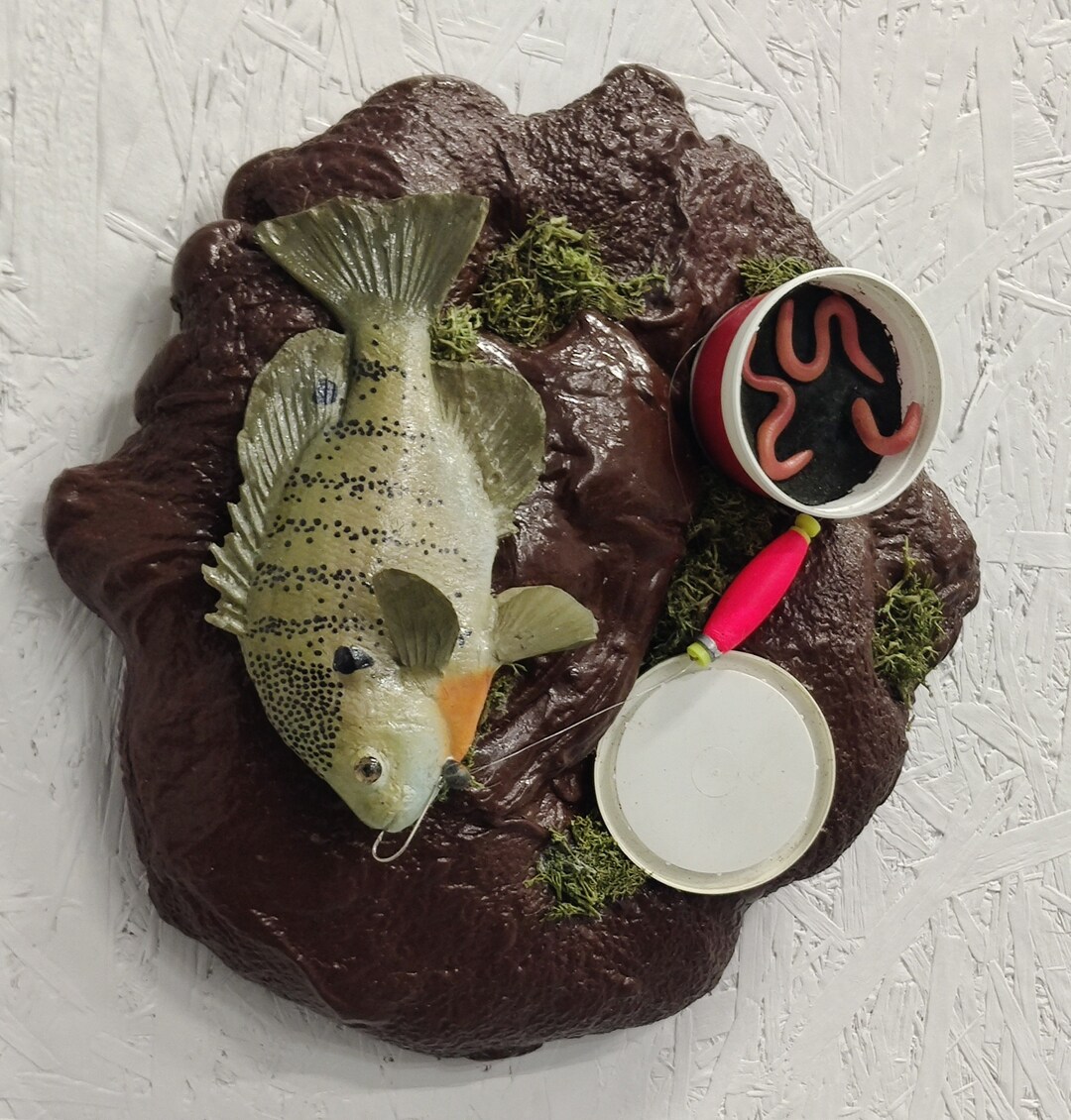 Bluegill Reproduction Habitat Base Pond Fishing Fish Cabin Worms ...