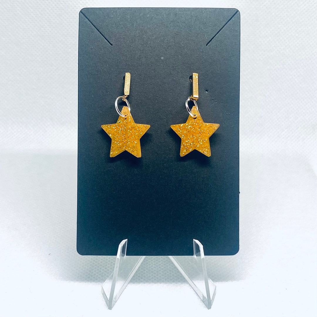 Small Dangle Stars in Gold - Etsy
