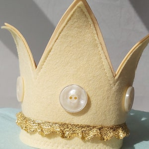 Cute Crowns for Your Little Princess. Ideal for Birthday Photoshoots or ...