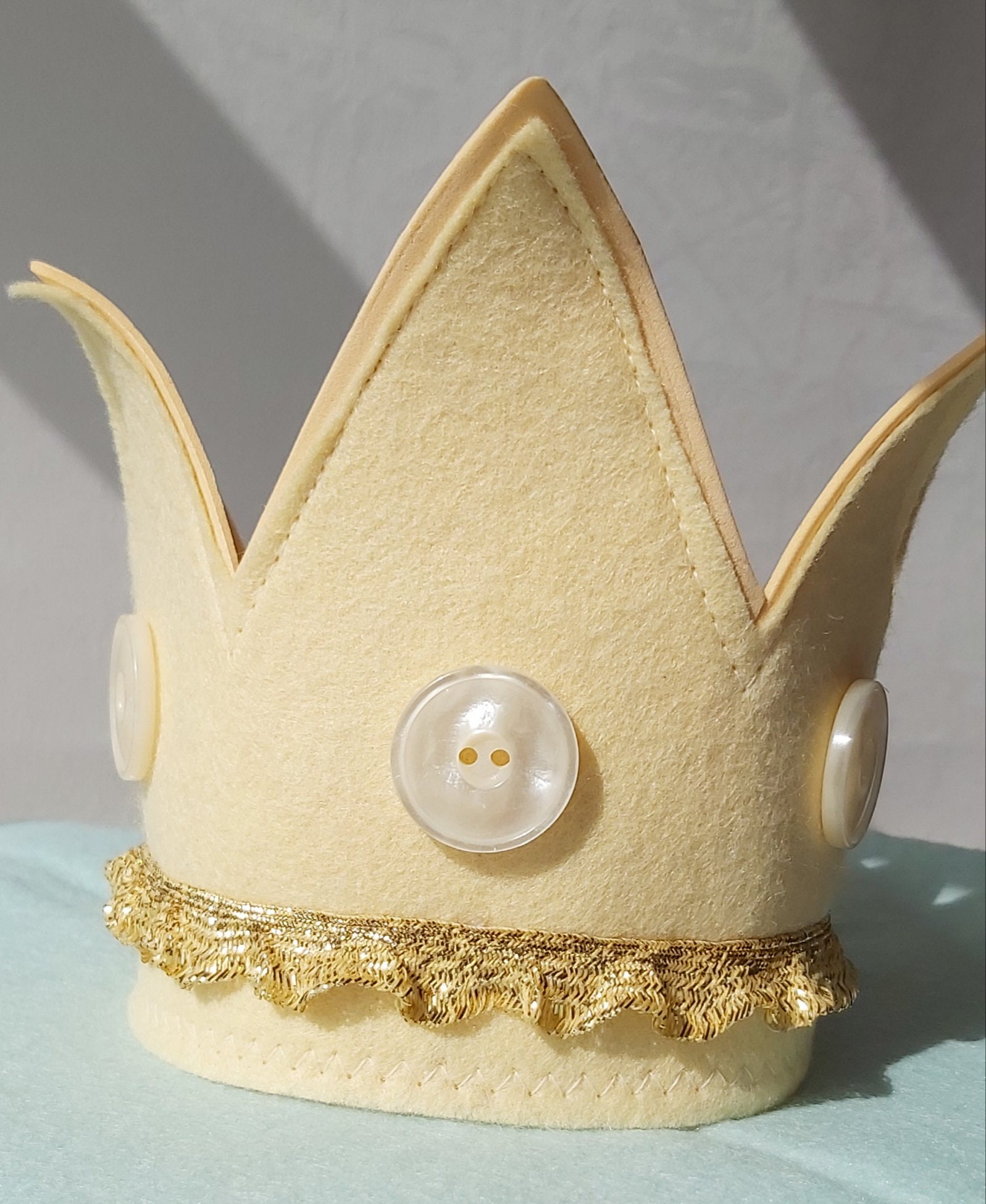 Cute Crowns for Your Little Princess. Ideal for Birthday Photoshoots or ...