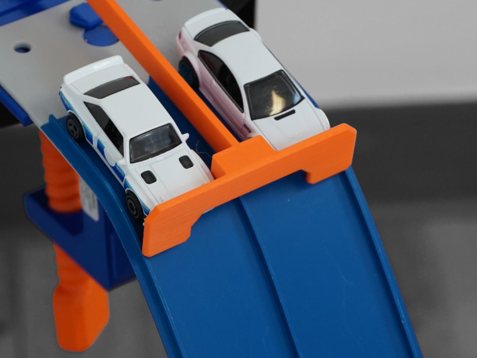 Blutrack Compatible Start Gate & Clamp Combo – Flexible Track ...