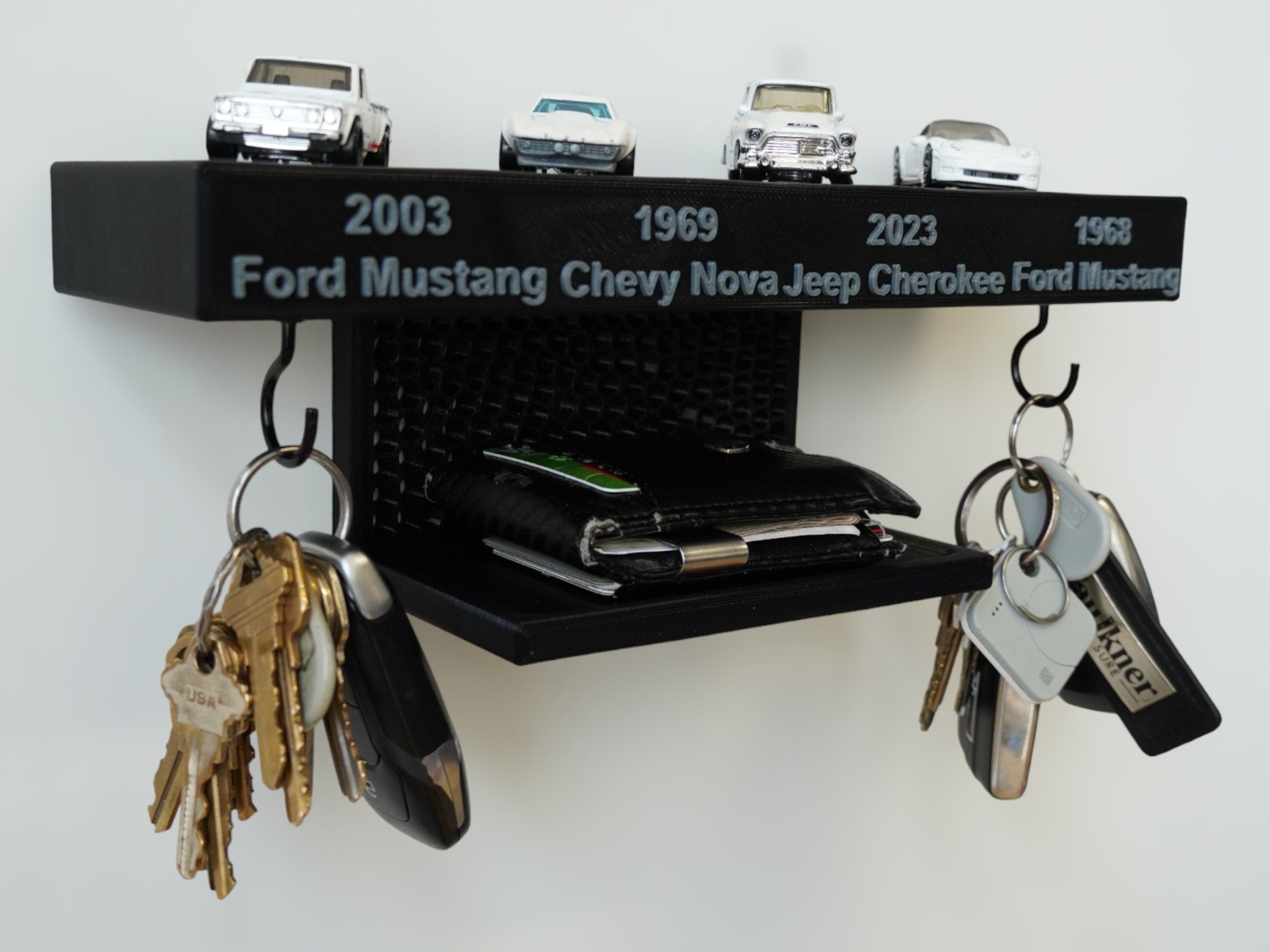 Personalized Wall-mounted Key Holder – Hot Wheels & Matchbox Display - Etsy