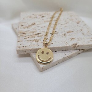Happy Face Pendant, 18k Gold Filled Necklace, Smiley Face Emoji ...