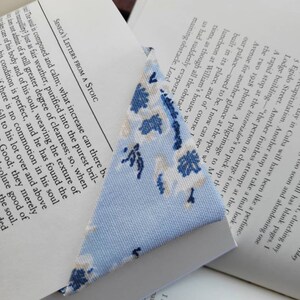Set of 4 Fabric Waterproof Cherry Blossom Corner Bookmarks - Etsy