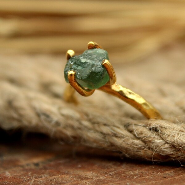 Apatite Ring - Etsy