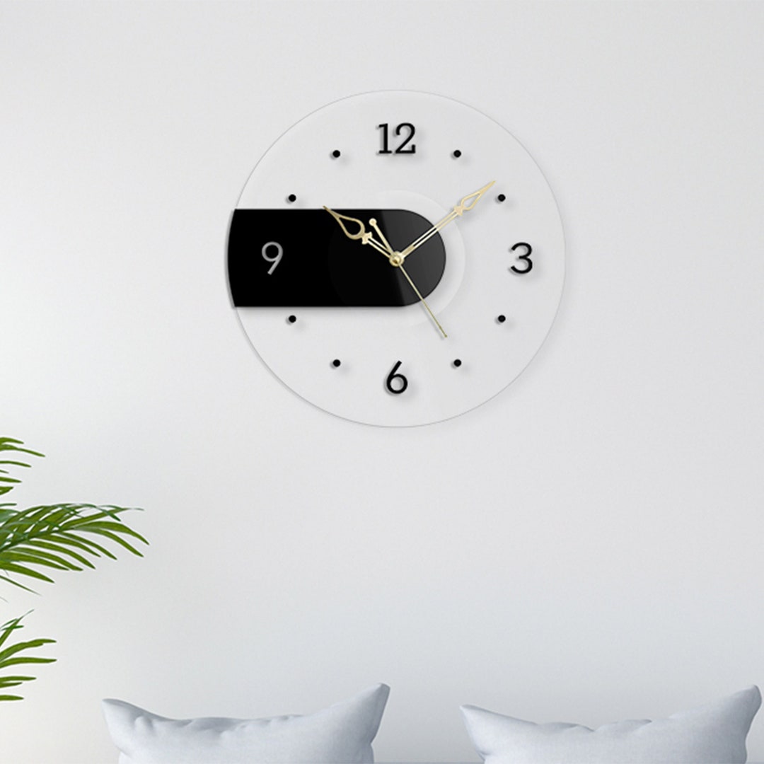 Modern Wall Clock for Living Area, Simply Circle, Transparent Unique ...