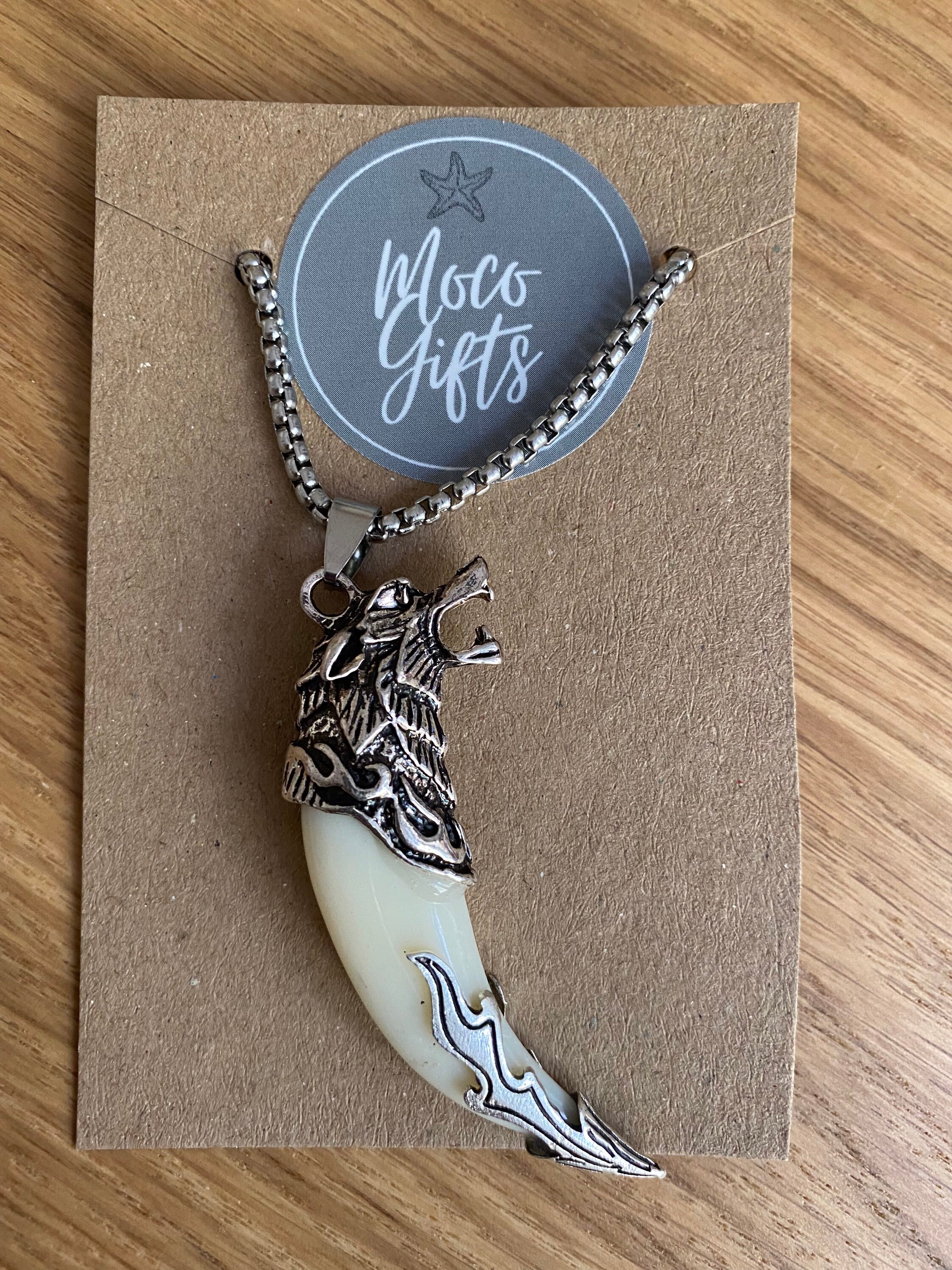 Wolf tooth pendant. Wolf headresin tooth. Ancient Chinese | Etsy