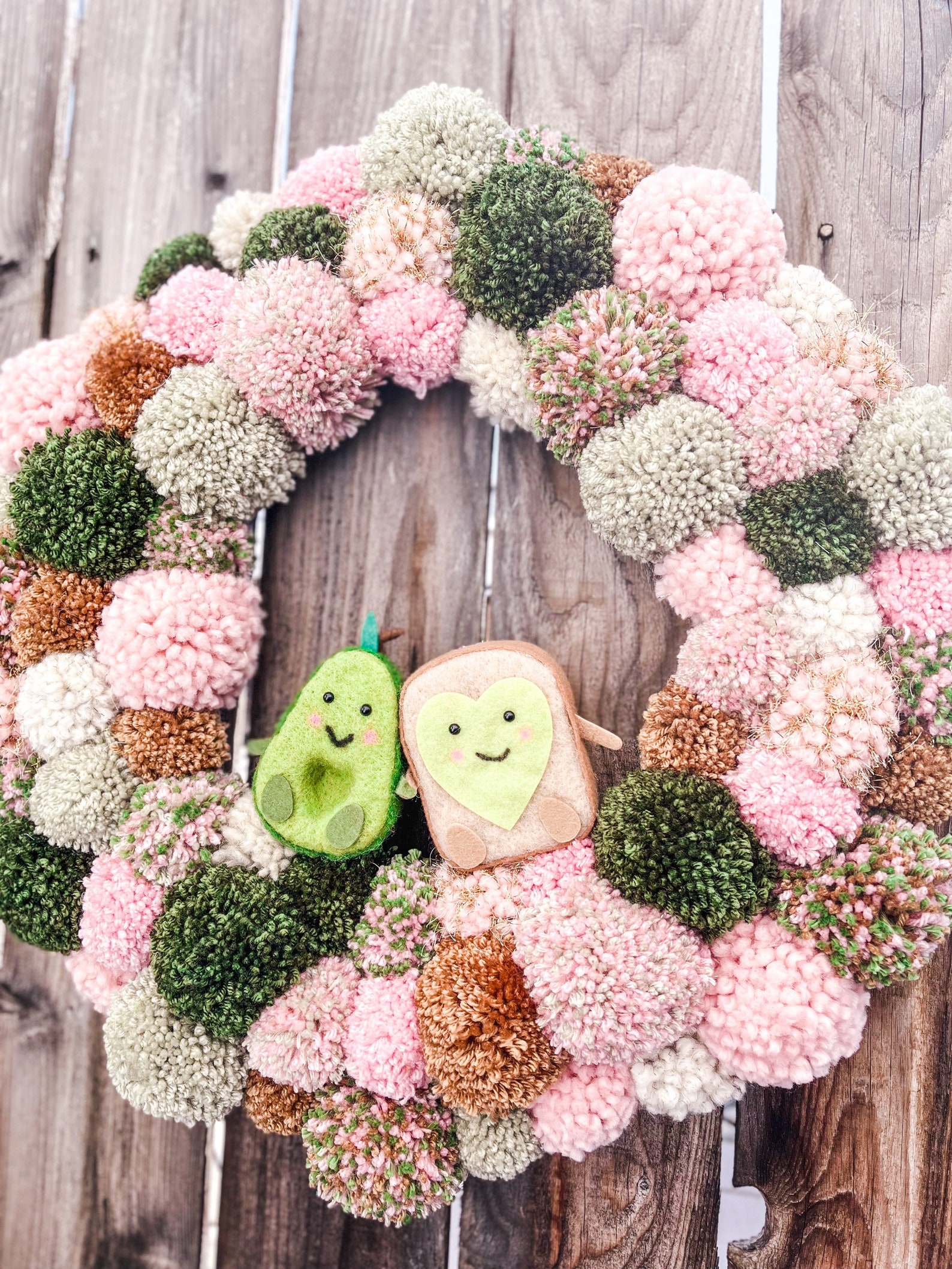 Pom Pom Wreath Avocado Toast - Etsy