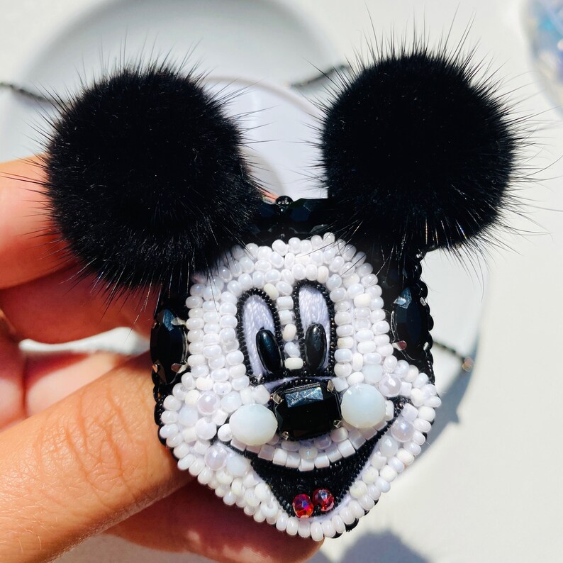 Mickey Mouse Bead Brooch, Cartoon Character Brooch, Girl Brooch, Mouse ...