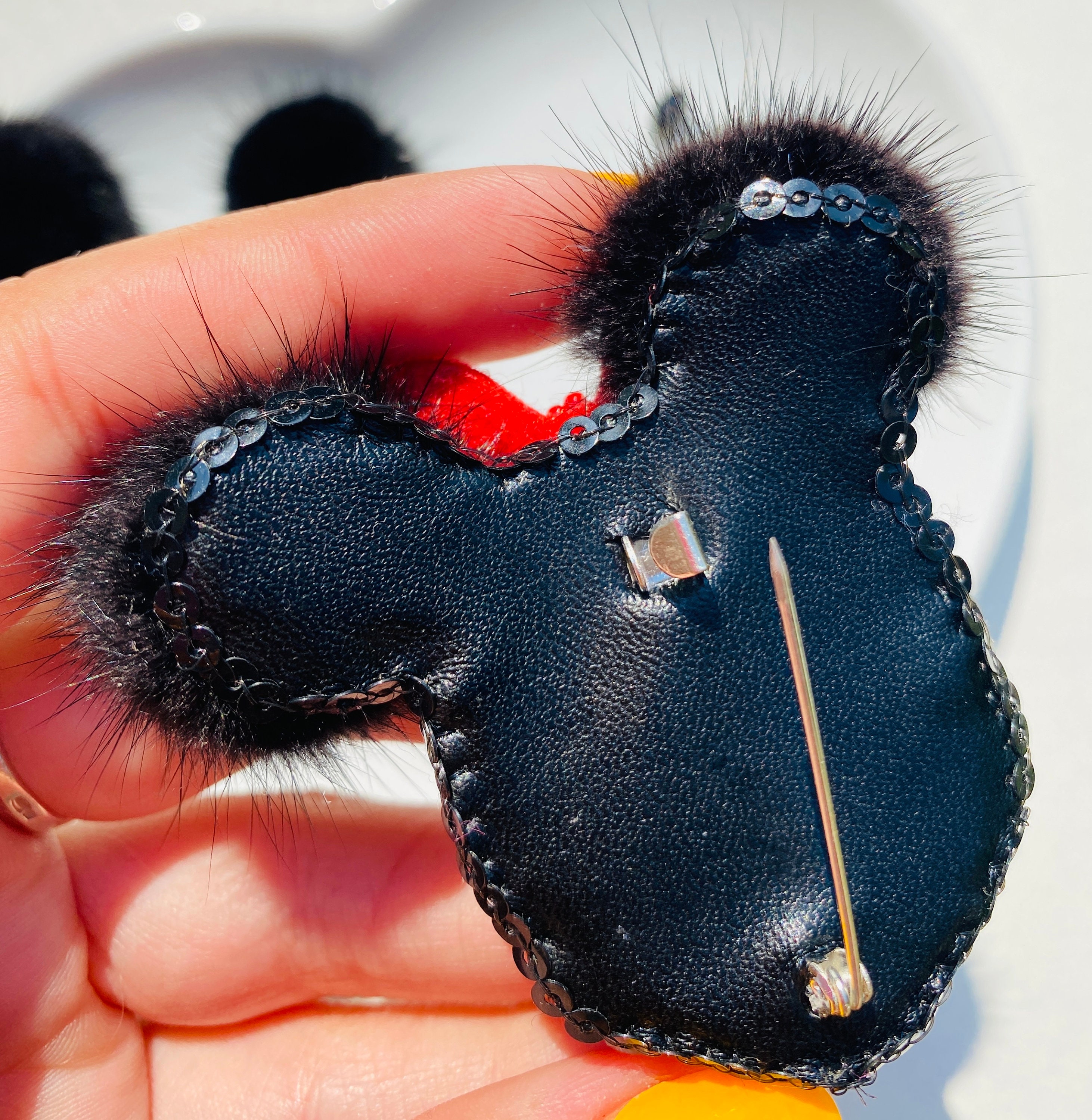 Mickey Mouse Bead Brooch, Cartoon Character Brooch, Girl Brooch, Mouse ...