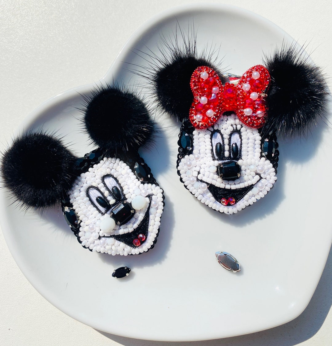 Mickey Mouse Bead Brooch, Cartoon Character Brooch, Girl Brooch, Mouse ...