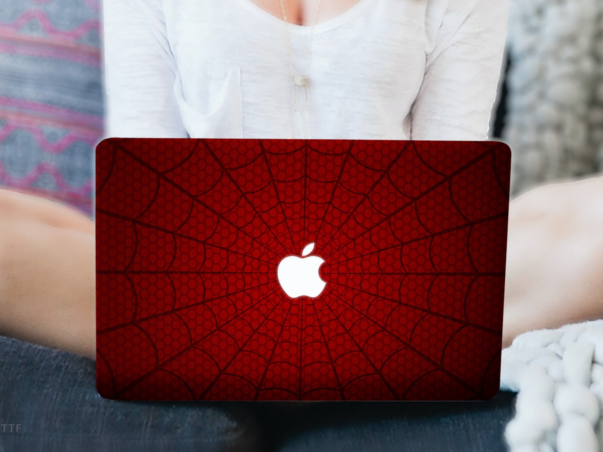 Apple Laptop Red