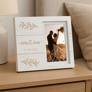Engraved Wedding Frame, Wood Frame for Wedding Souvenirs, Personalized ...