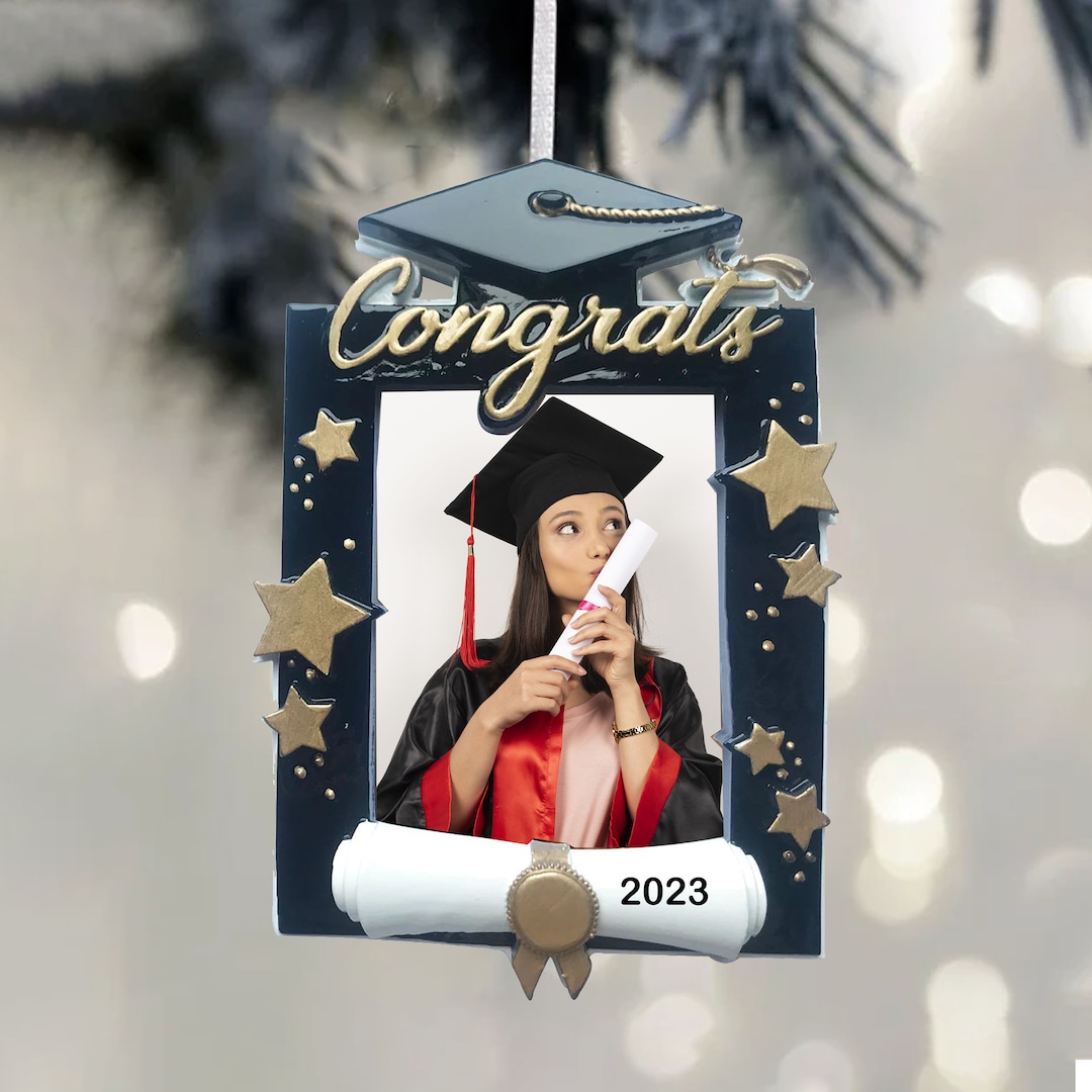 Engraved Graduation Ornament - Ornament for Graduation Souvenirs ...