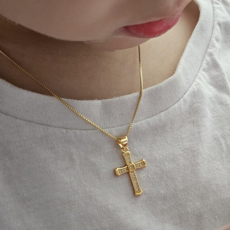 Gold Cross Necklace - Etsy