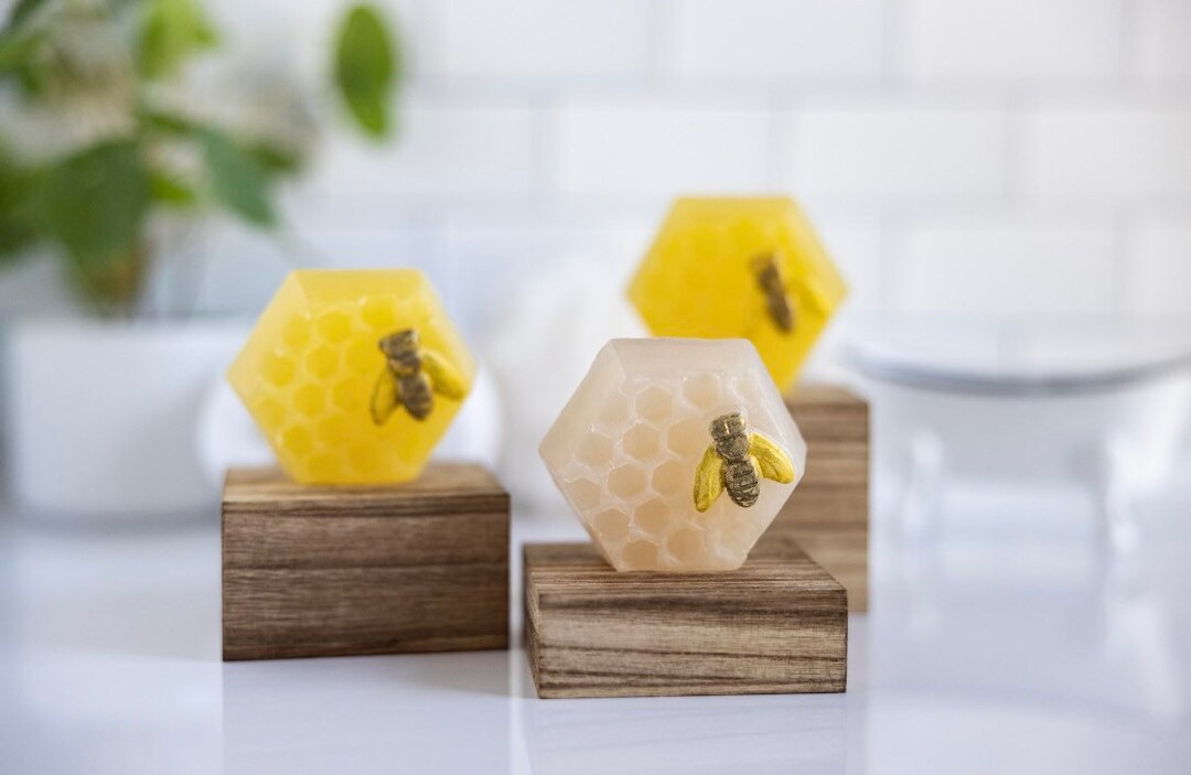 Honey Soap ~ Honey Bee Soap ~ Oatmeal Honey Soap ~ Oatmeal Milk Honey ...