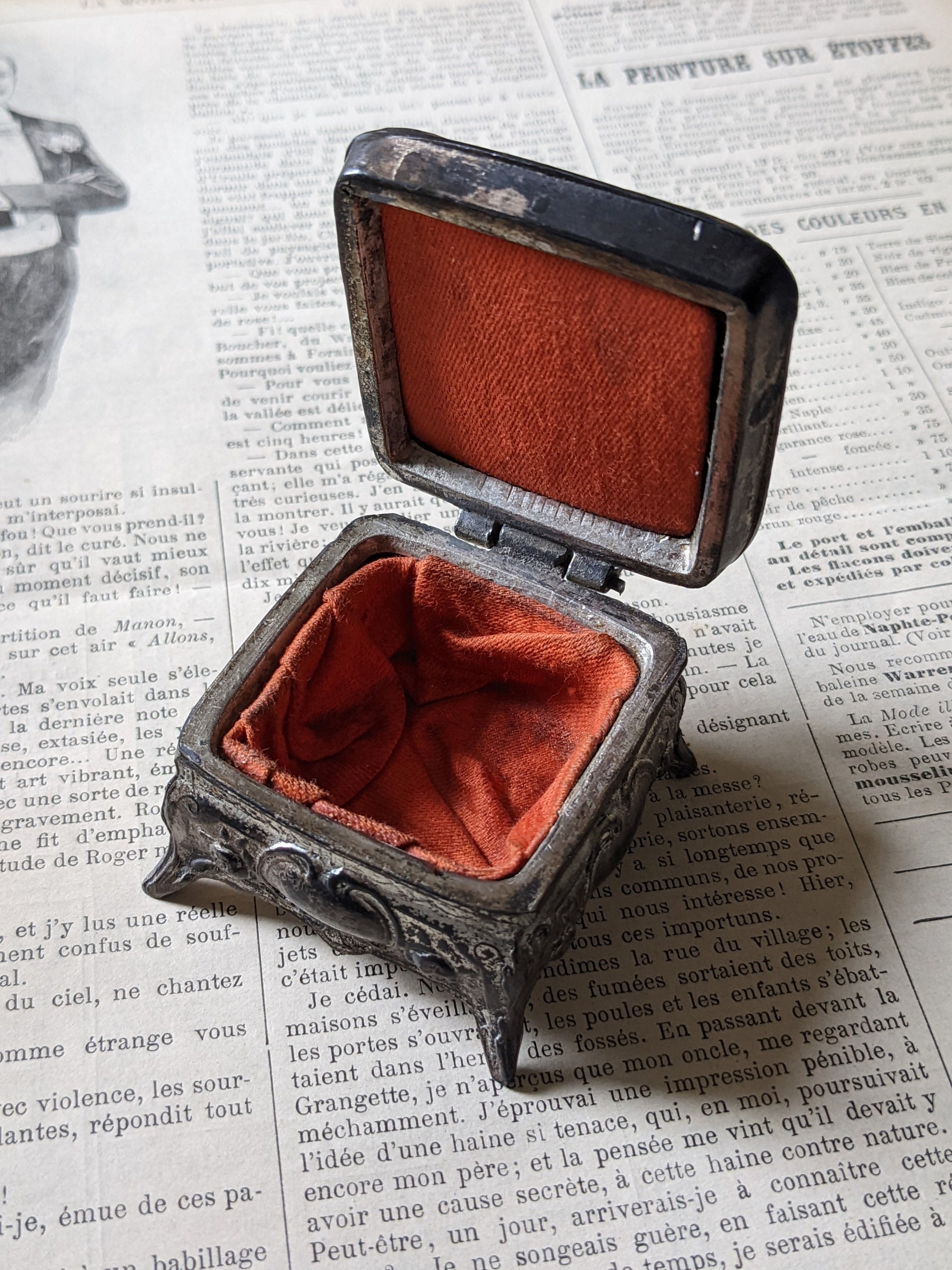 Tiny Antique Jewelry Chest German Confirmation Souvenir Art Nouveau ...